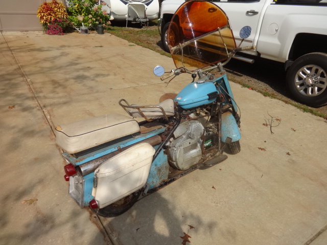 1962 Cushman Super Silver Eagle